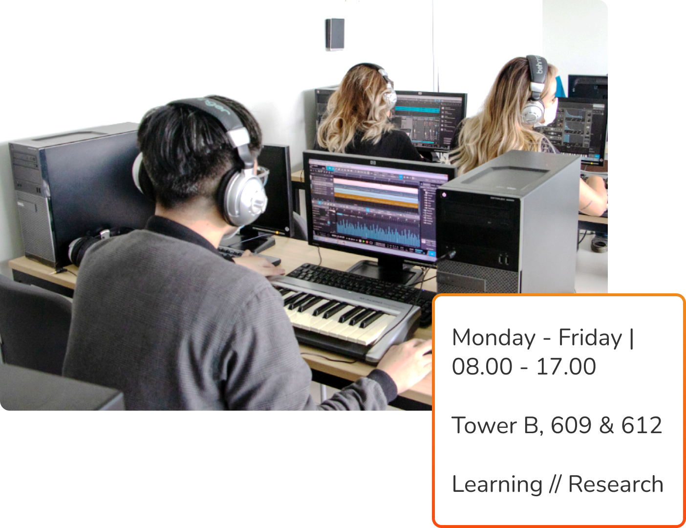 About - Facilities - Desain Komunikasi Visual